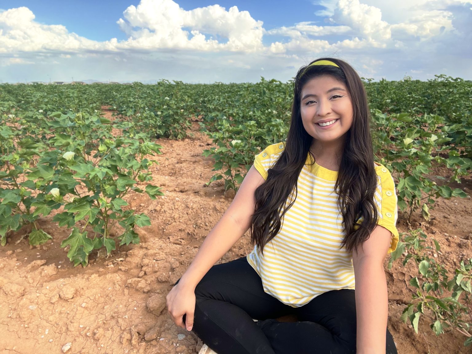 The “Spanish Ms. Rachel” Wants To End Bilingual Stigma - Latino News ...